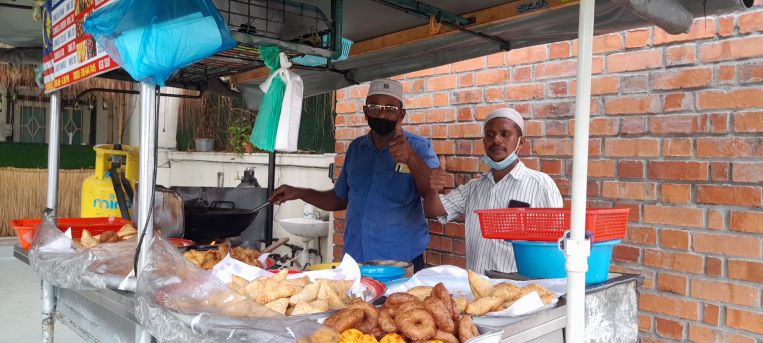 Samosa stall along Transfer Road has been around for more than 30 years