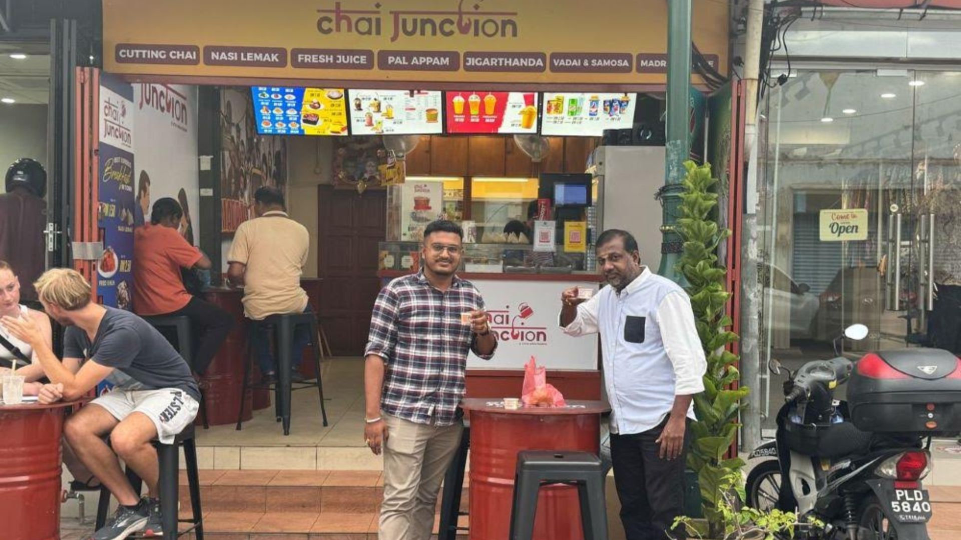 Chai Junction offers cutting tea at RM1 only - where2lifestylemagazine